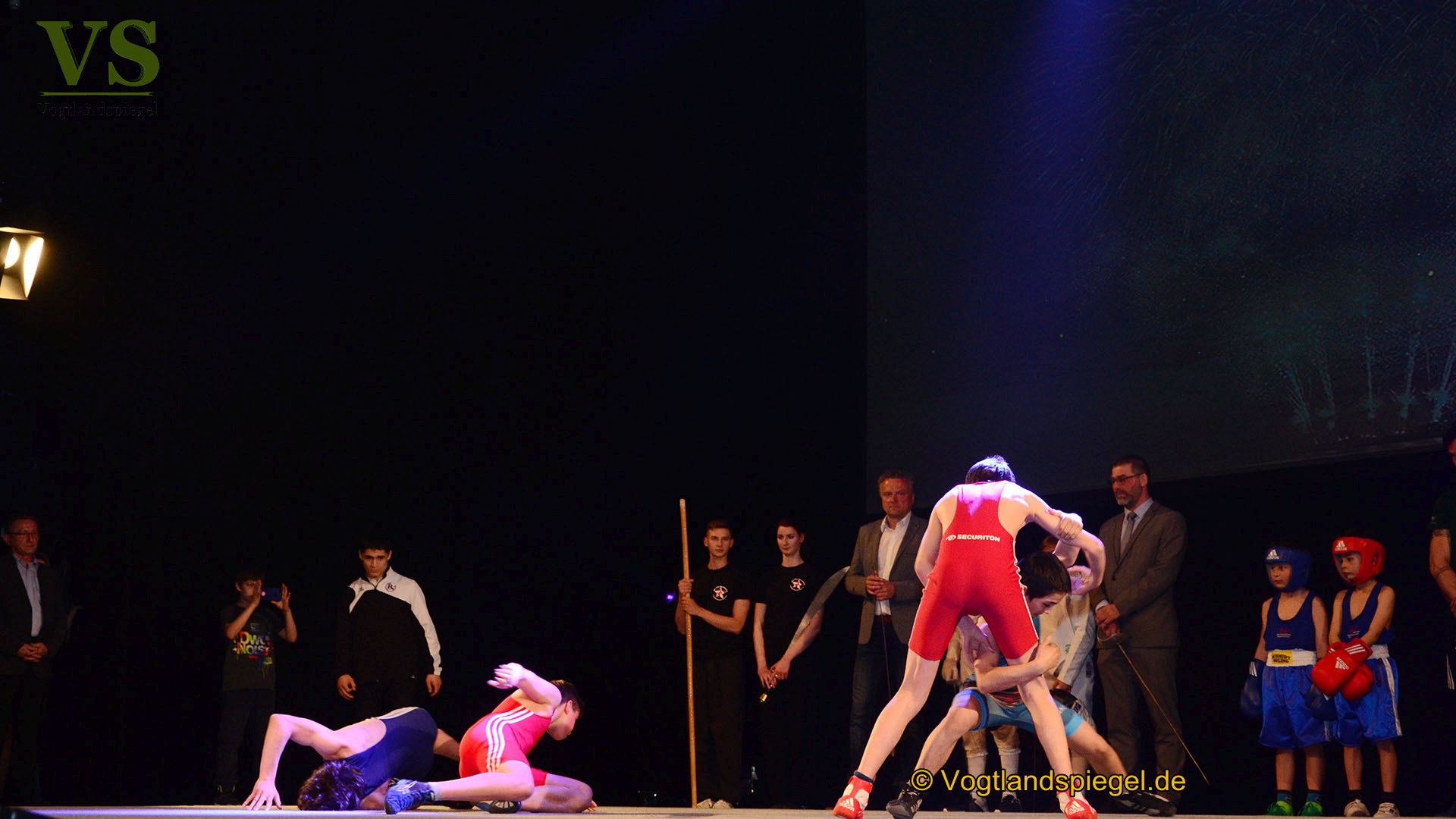 Die 1. Männermannschaft und Lucas Hanke wurden beim Ball des Sports für ...